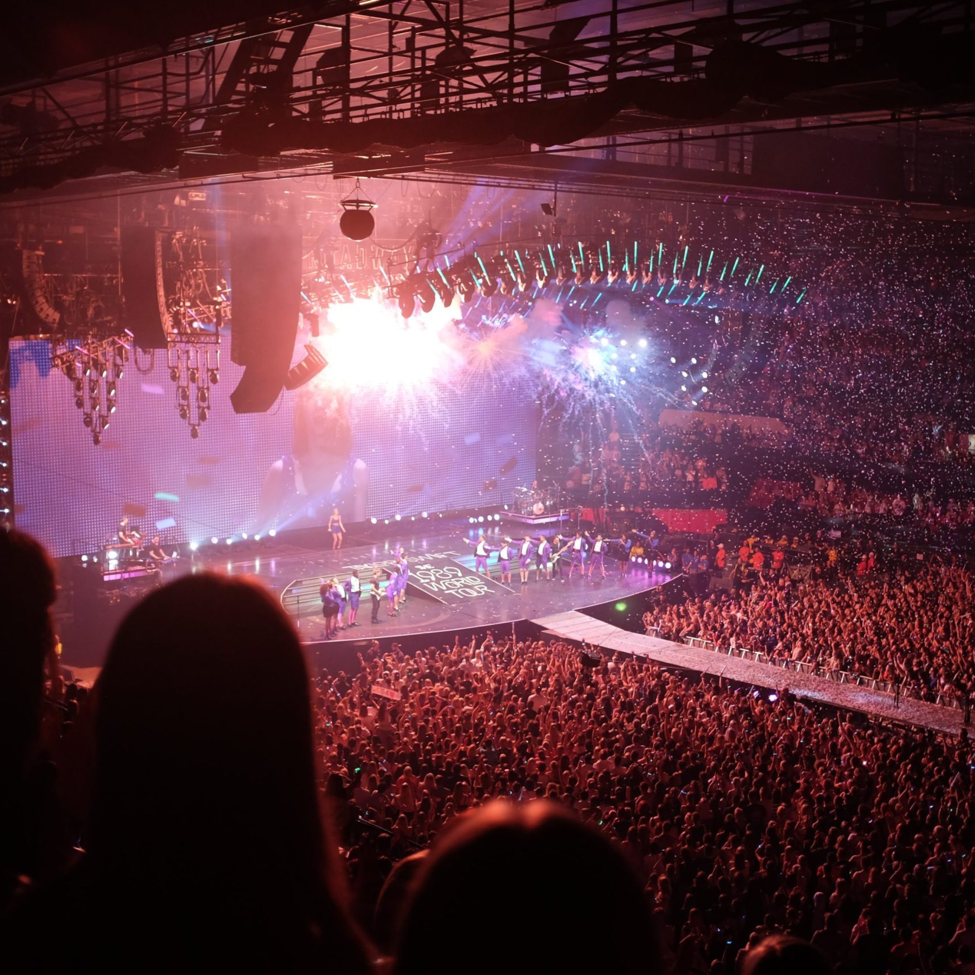 Taylor Swift Eras Tour: The Tech That Made It Happen - The Stemettes Zine